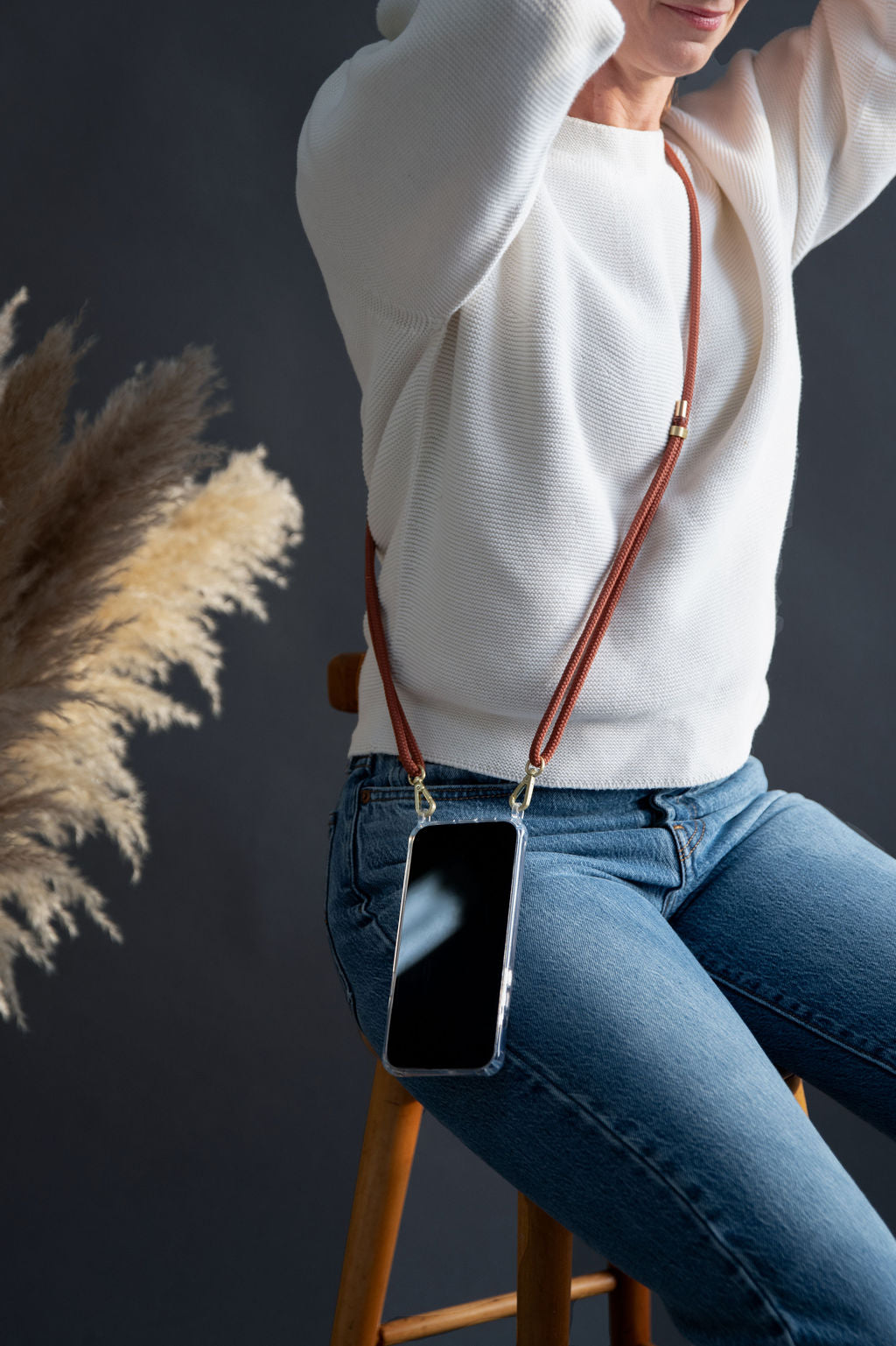 Aleco MTL | Noa Crossbody Phone Cords